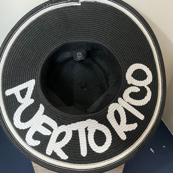 Robin Ruth | Accessories | Robin Ruth Black Straw Hat With White Trim ...